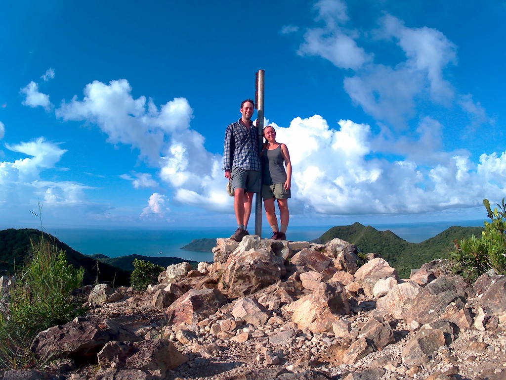 Hiking Up to 'The Peak' of Old Providence Island, Colombia • Mind of a ...