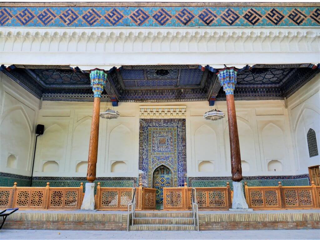 Xoja Ahror Complex + Nadir Divan-Begi Madrasah in Samarkand • Mind of a ...