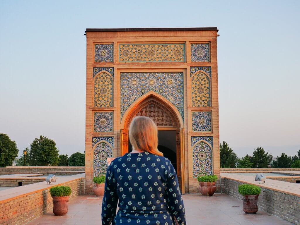 Ulugh Beg Observatory, Samarkand: Astronomy of the Olden Days • Mind of ...