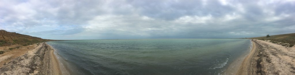 Arabat Spit: A Day Trip to Ukrainian-Controlled Crimea with Hot Spring ...