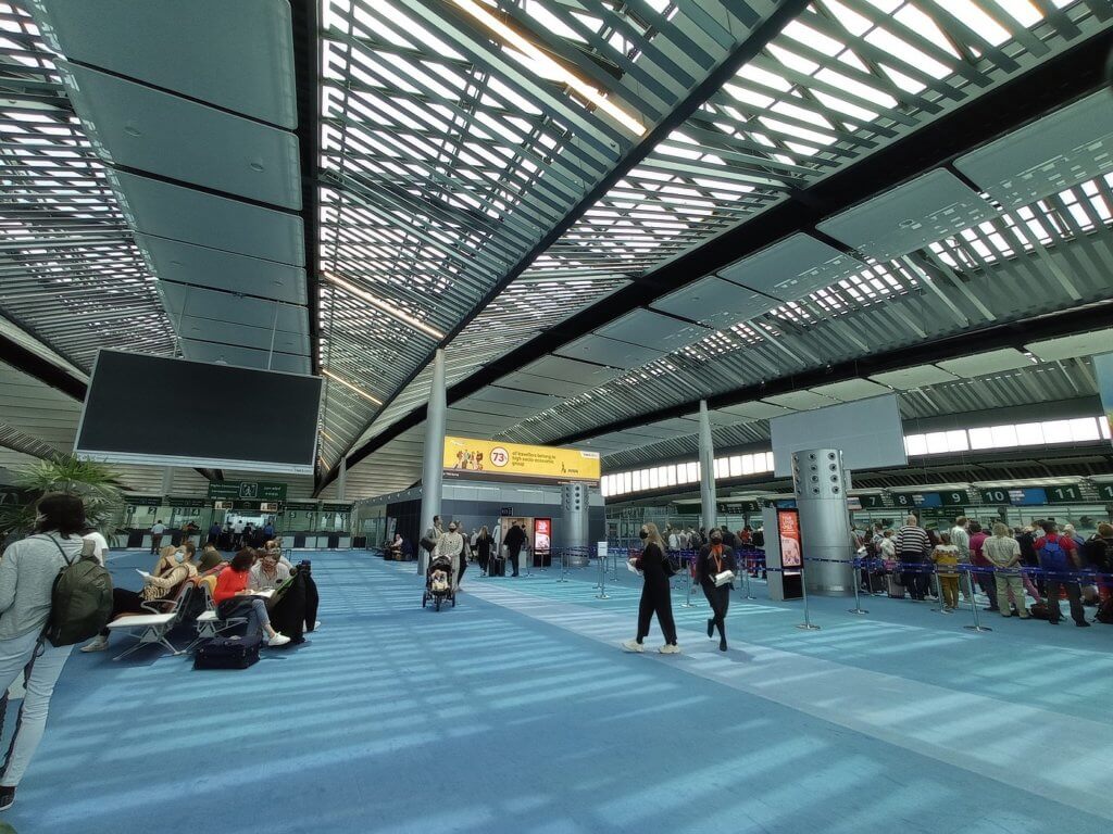 Bonzur, Mahébourg?! Traveling from Istanbul to Mauritius (Semi-Live ...