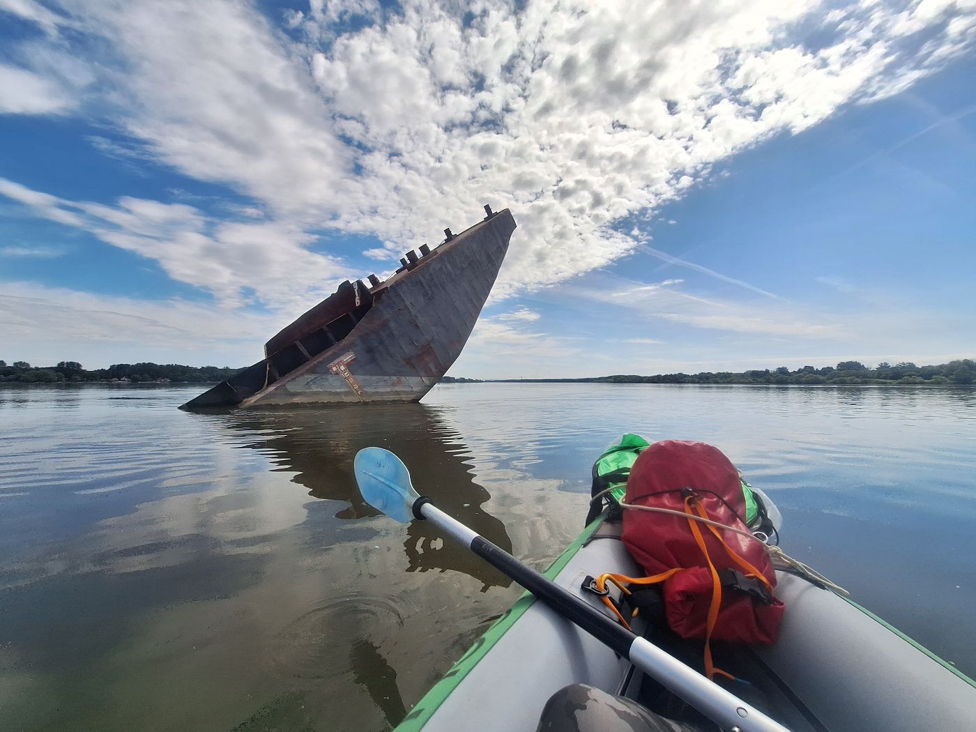 Kayak Trip Day 60: Smederevo to Ram – Fortresses + Sunken Barges • Mind ...